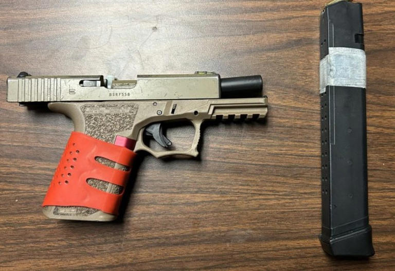 Police find bags of drugs, unregistered gun after car crash in Vallejo