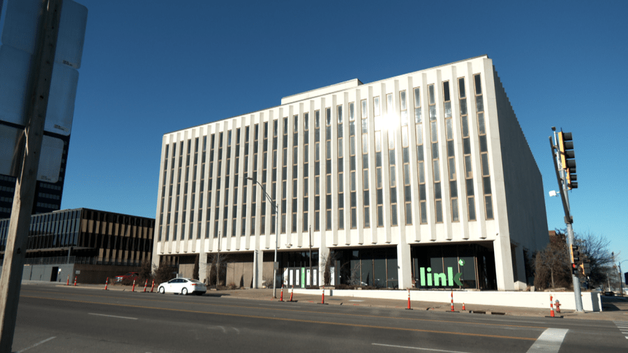 What are the Link Innovation Labs opening in downtown Topeka?