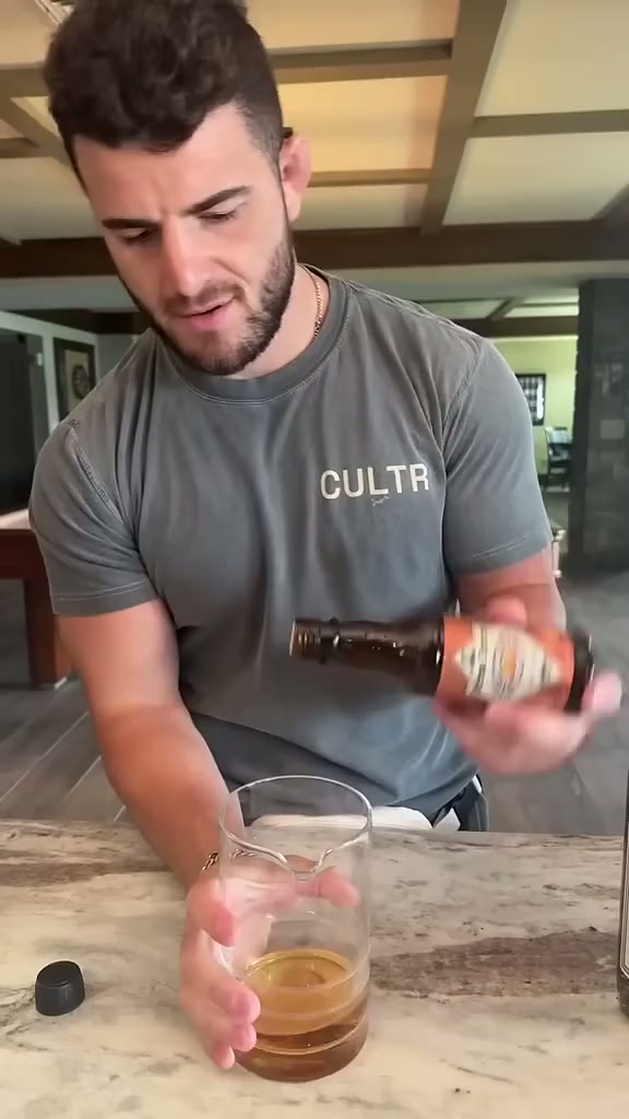 Making my dad a Father’s Day cocktail 🥃 ️