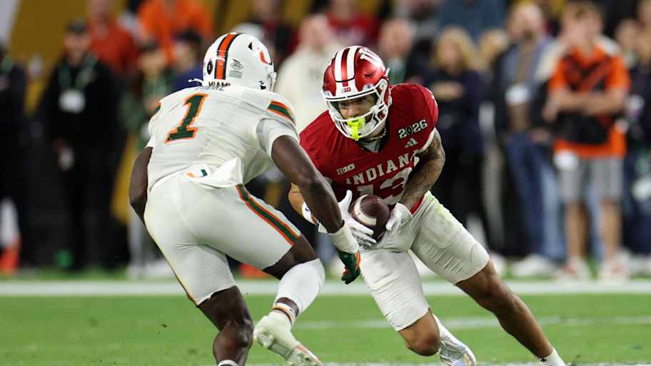 Miami linebacker returns for rare 8th season in college football