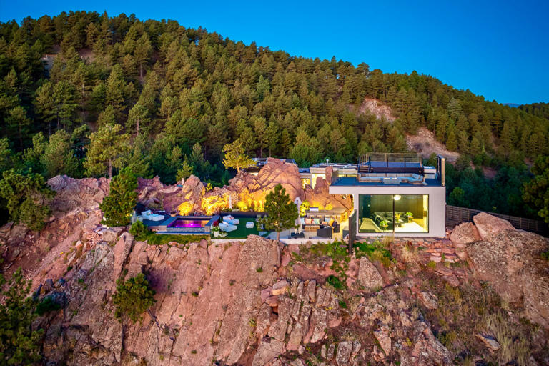 House of the week: A modern Colorado home built into a rock formation