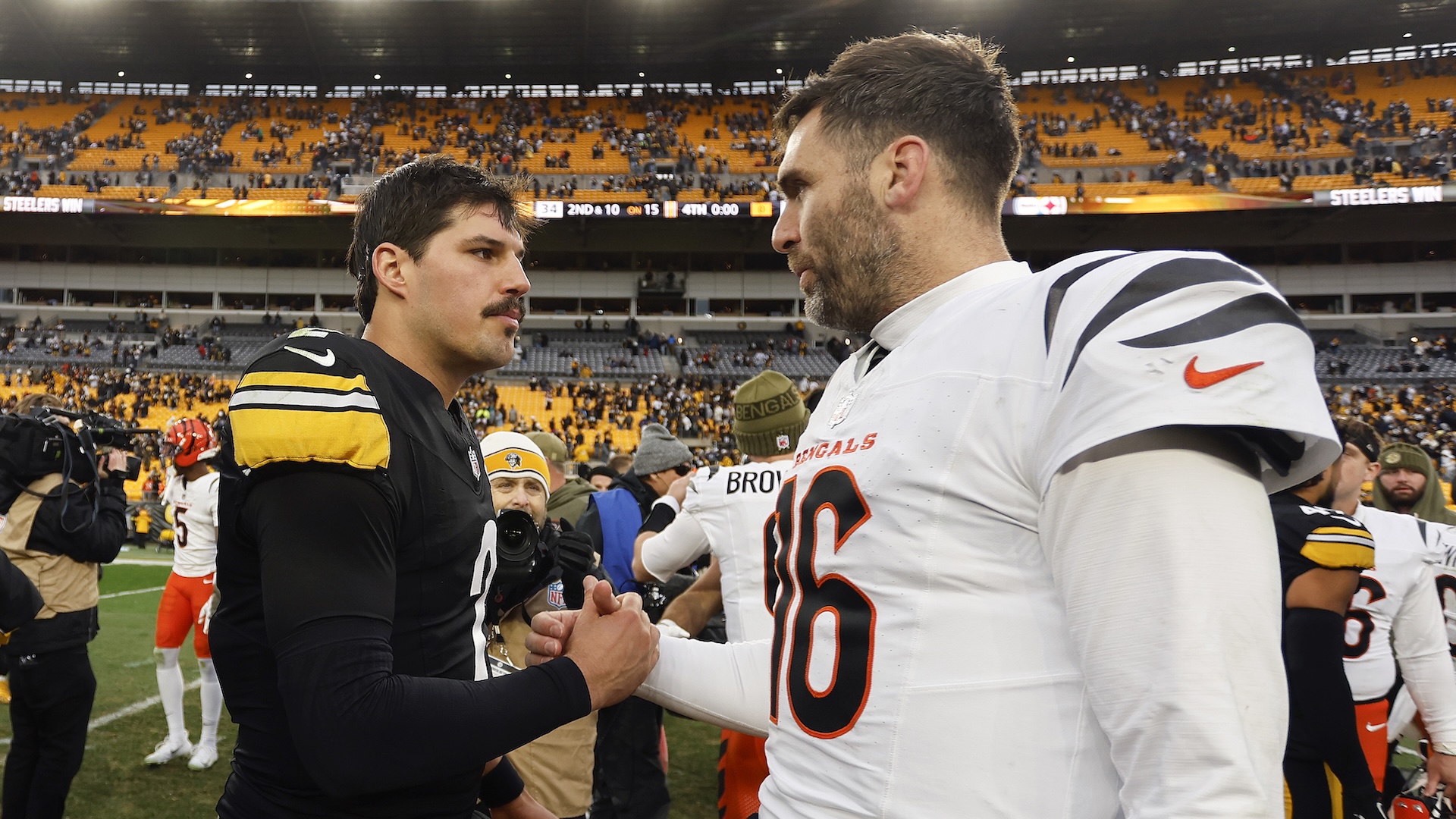 Joe Flacco reacts to potentially playing for Steelers in 2026