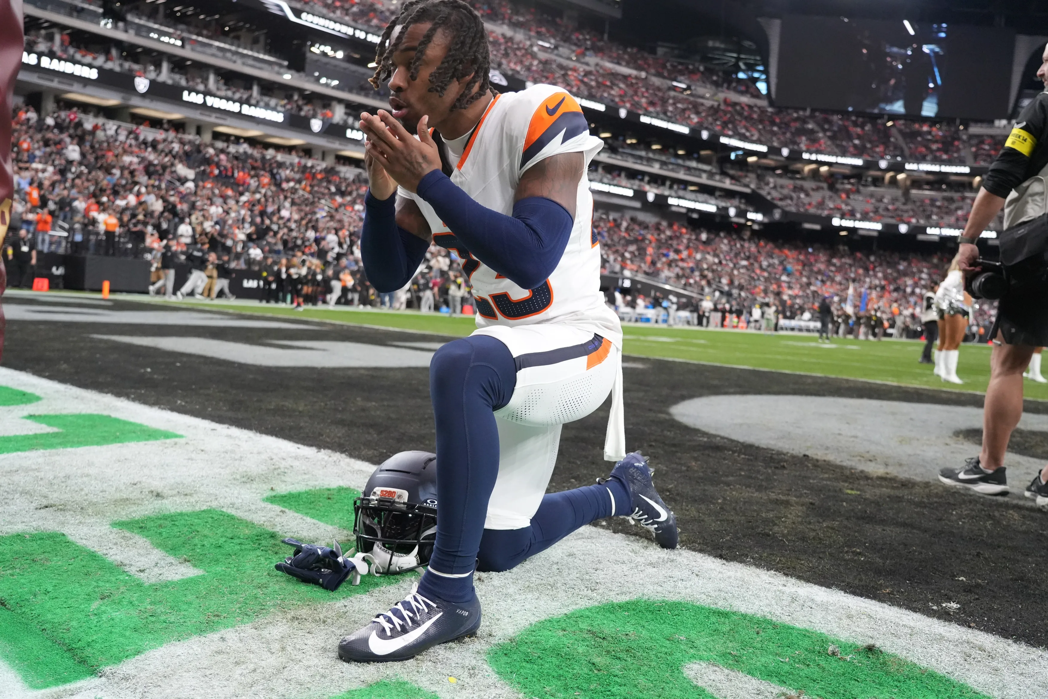 Cold weather looms as factor in AFC championship clash