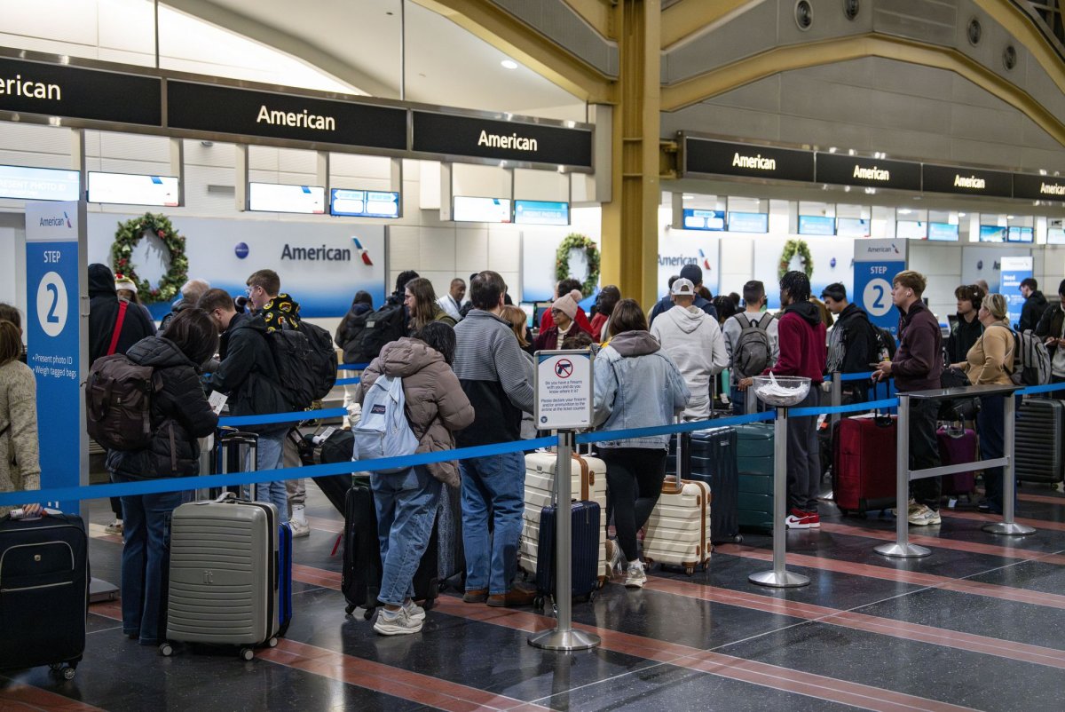 2,000-plus flights canceled ahead of large winter storm