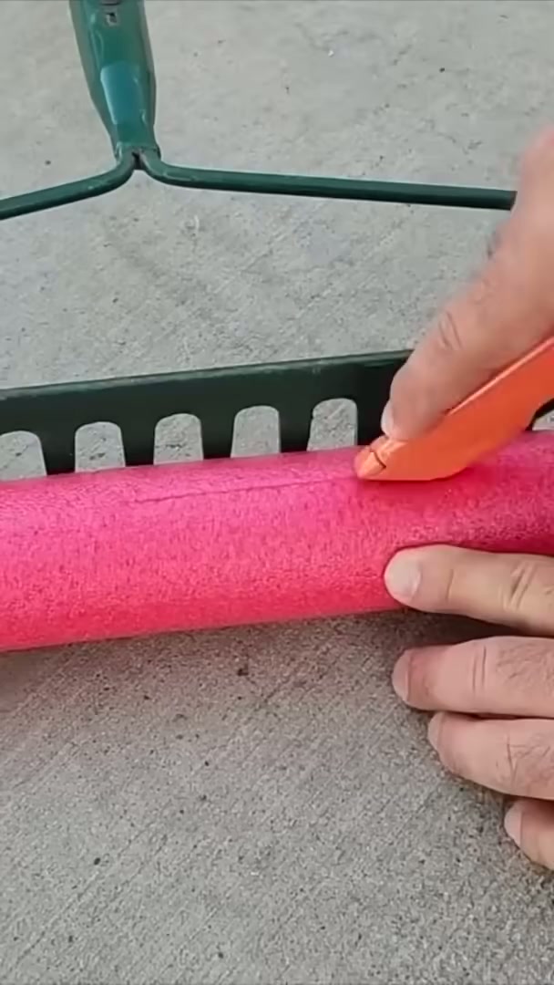 Ready to tackle outdoor cleanups like a pro? 💦