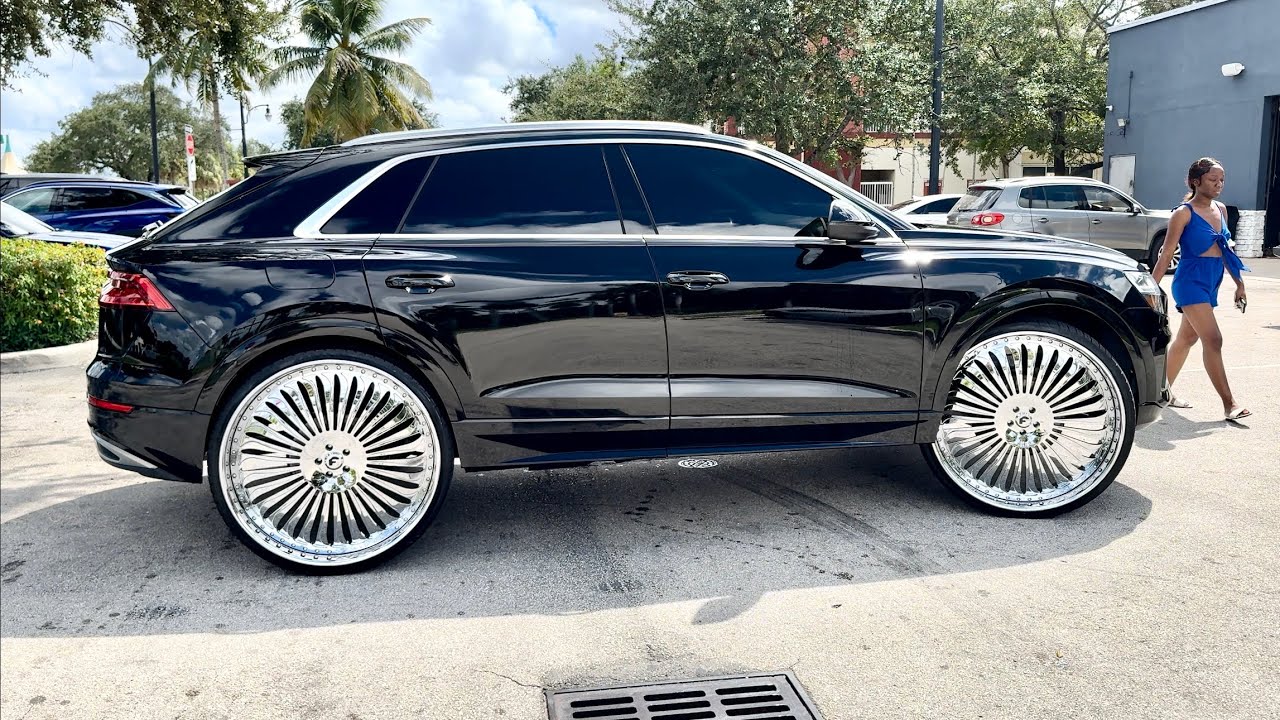 First in the world 2022 Audi Q8 on 30's Forgiato wheels by C2C Customs