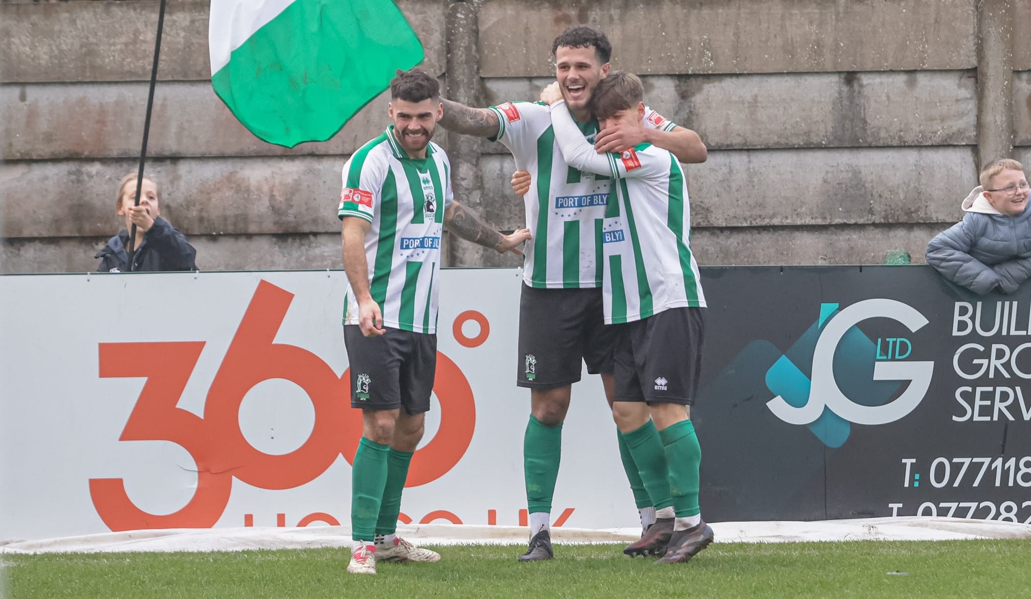 Van Zandvliet determined to keep Blyth Spartans moving in the right ...