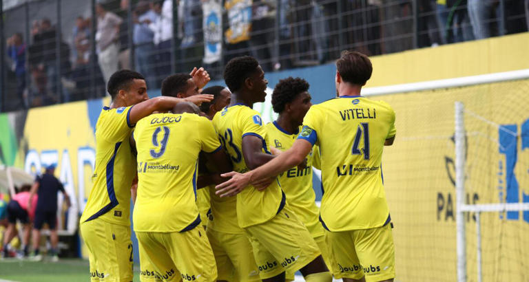 Sochaux s’offre le choc à Orléans, Caen résiste à dix, Versailles ...
