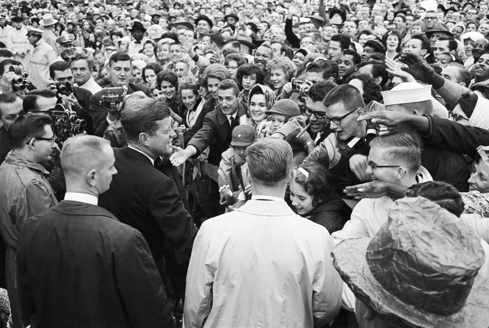 Famous people who witnessed or participated in historical events