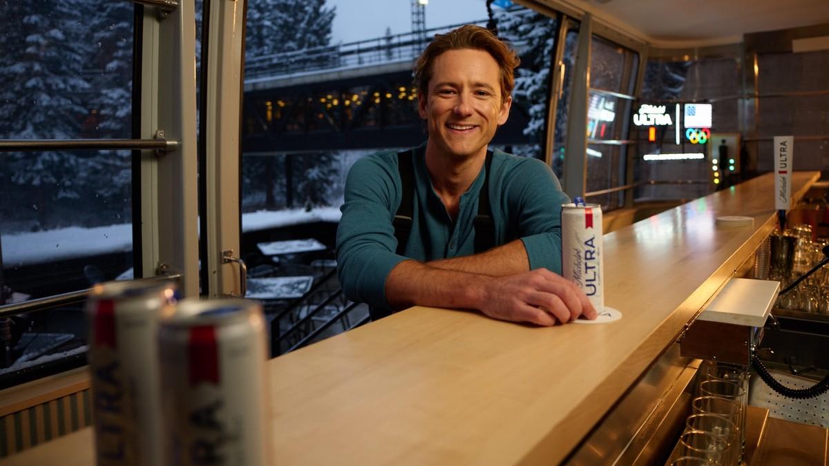 Hot pics! Rachel McAdams gets Hollywood Walk of Fame honor — plus 50 ...