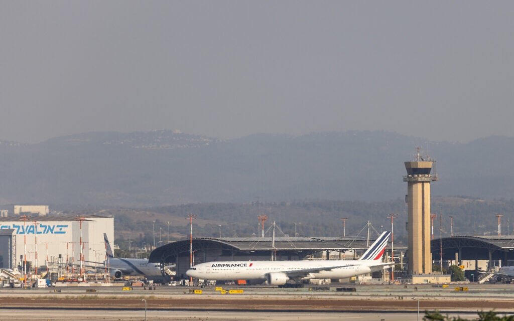 Air France and KLM cancel weekend flights to Tel Aviv amid Iran tensions