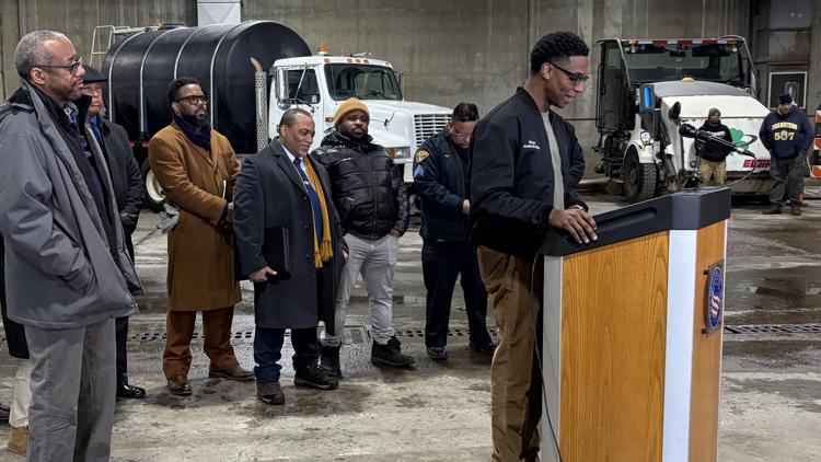 'Please stay home if you can': Cleveland, ODOT crews prepare for ...