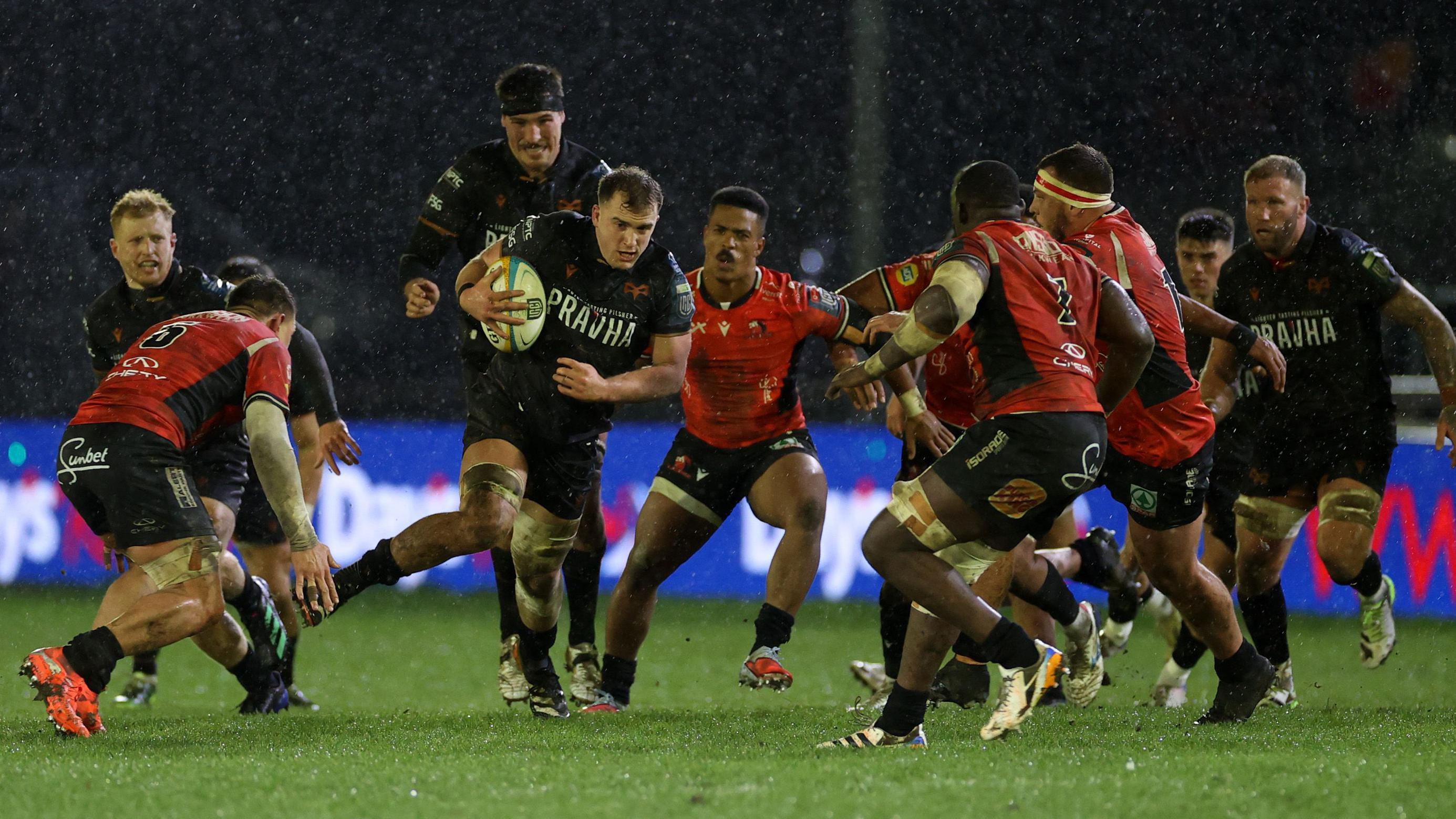 Ospreys draw with Lions after traumatic week