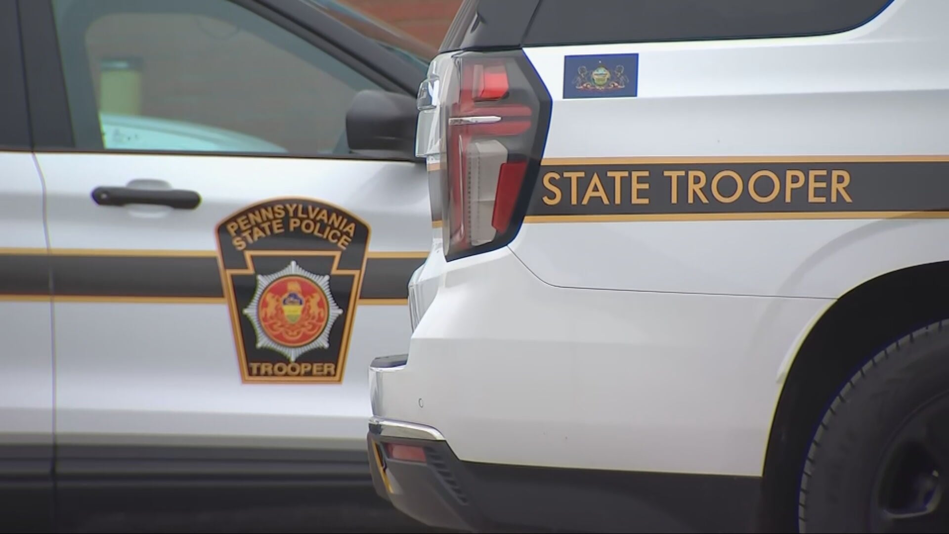 No threat to public after man with gun taken into custody outside ...