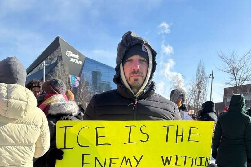 Minneapolis activist warns protesters 'must stay peaceful' amid ICE ...