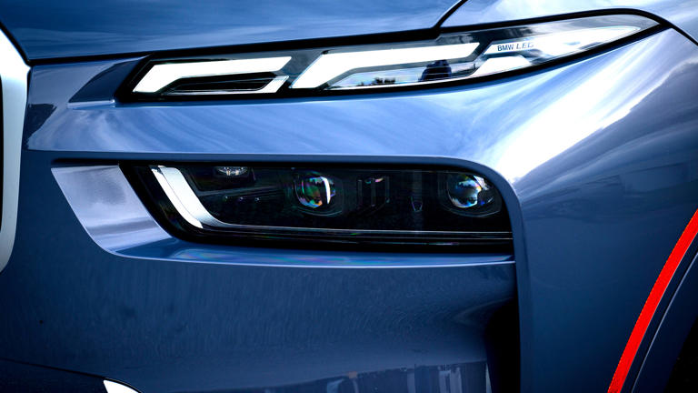 The X7 isn’t big enough for BMW’s American dealers, they want an X9