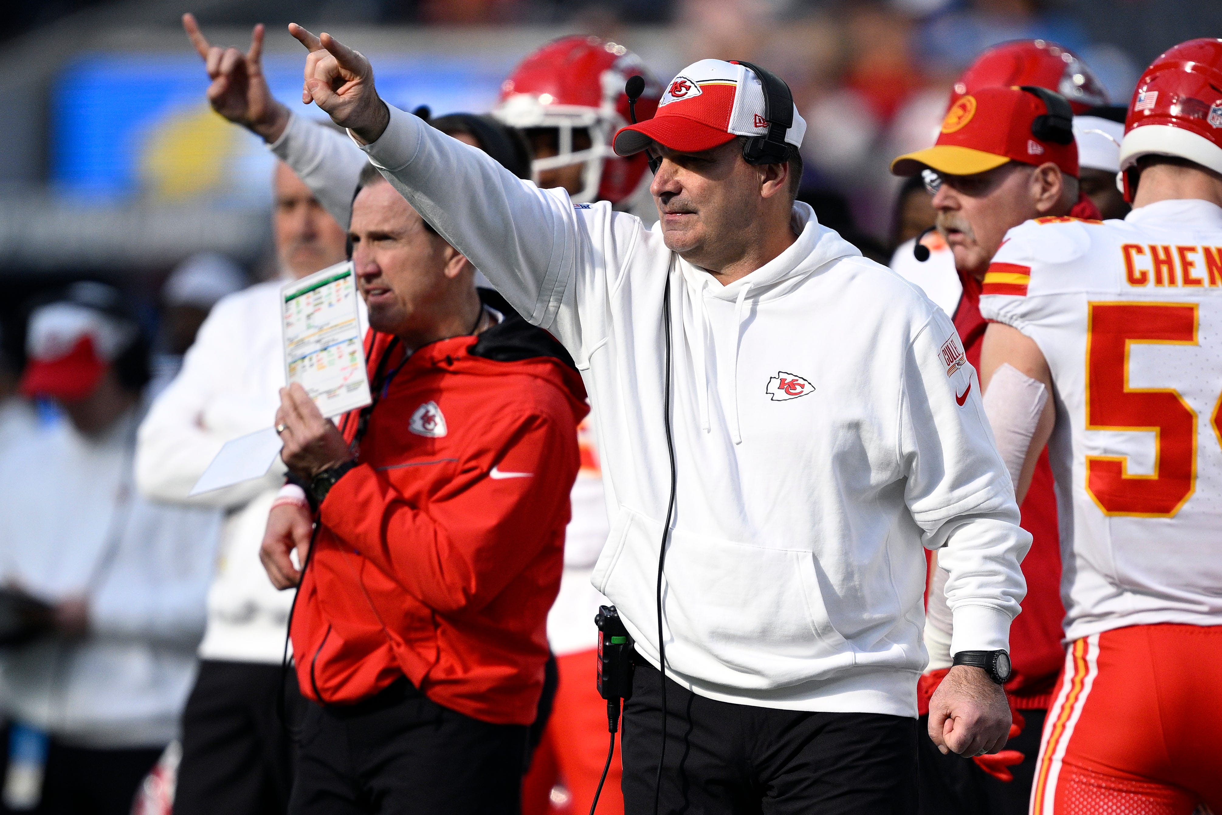 Ravens requested to interview Chiefs defensive line coach Joe Cullen