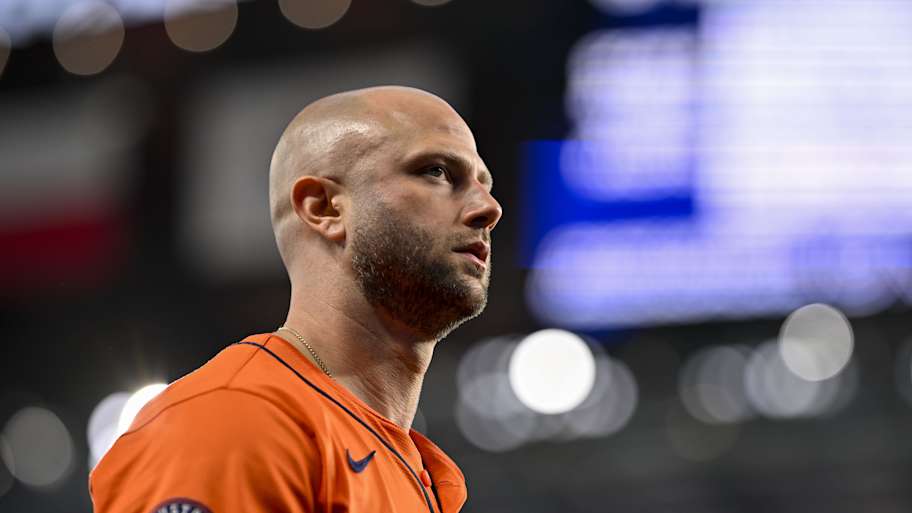 Christian Walker and Isaac Paredes mysteriously absent from Astros Fan Fest