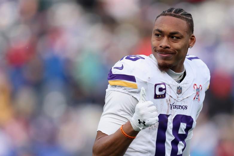 Vikings Pro Bowler Responds Involvement in Joe Burrow Trade Rumor