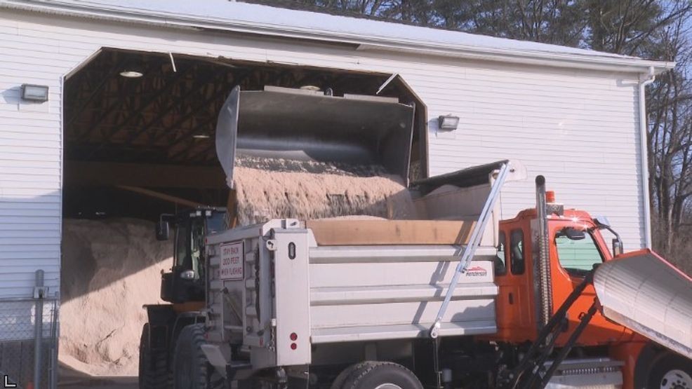 Clifton Park crews gear up for winter storm, prepare for long hours on ...