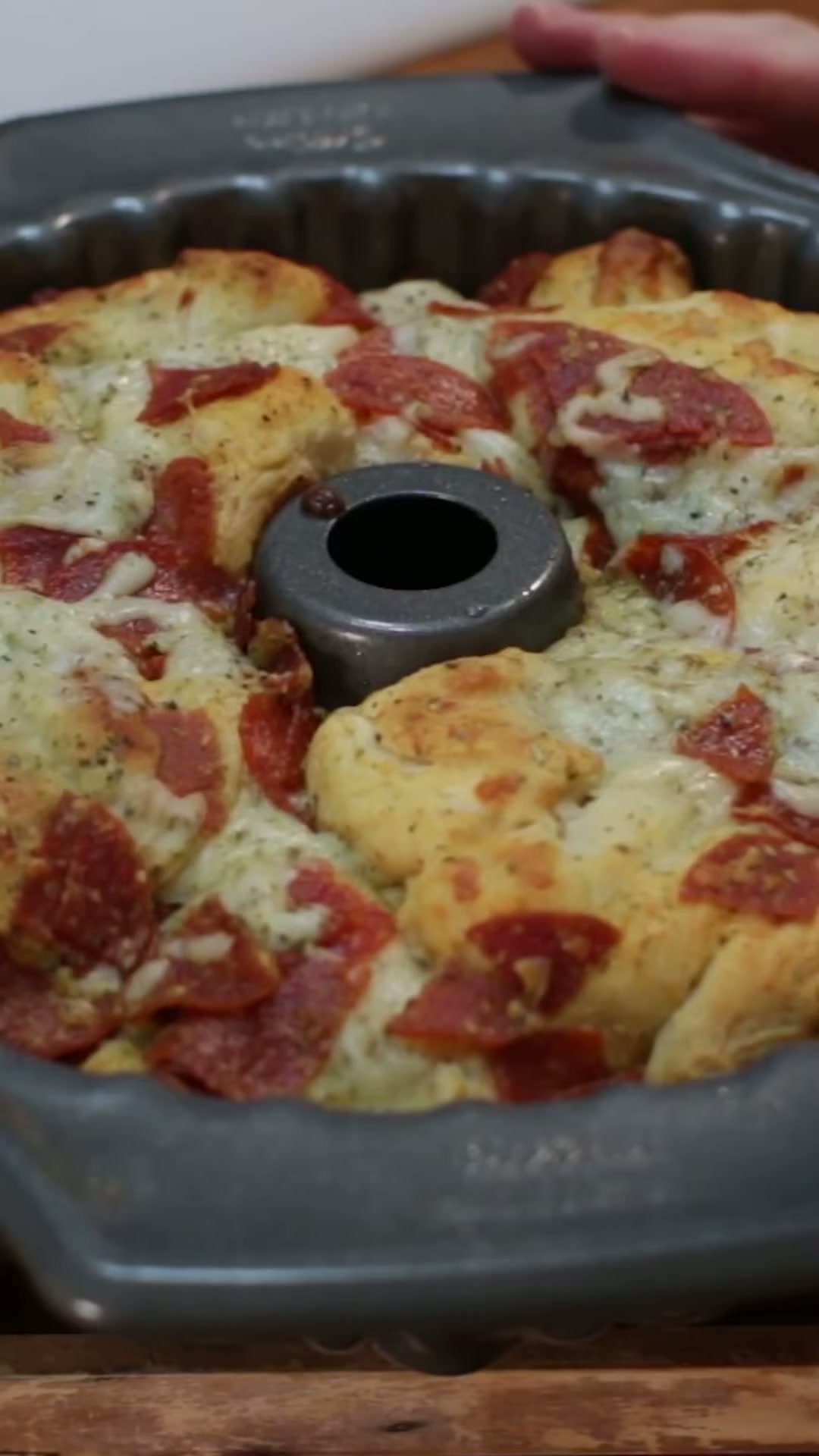 Pizza monkey bread recipe #shorts