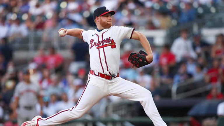 Cincinnati Reds sign veteran pitcher to minor league deal