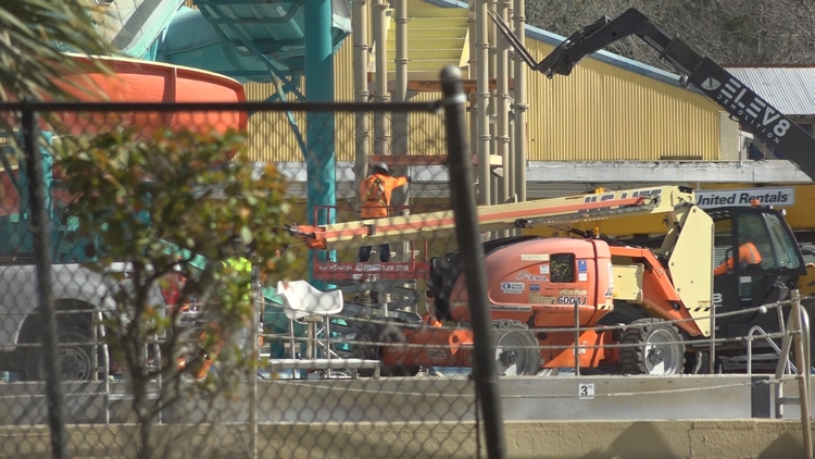 Demolition crews start removing slides at Jacksonville Beach Adventure ...