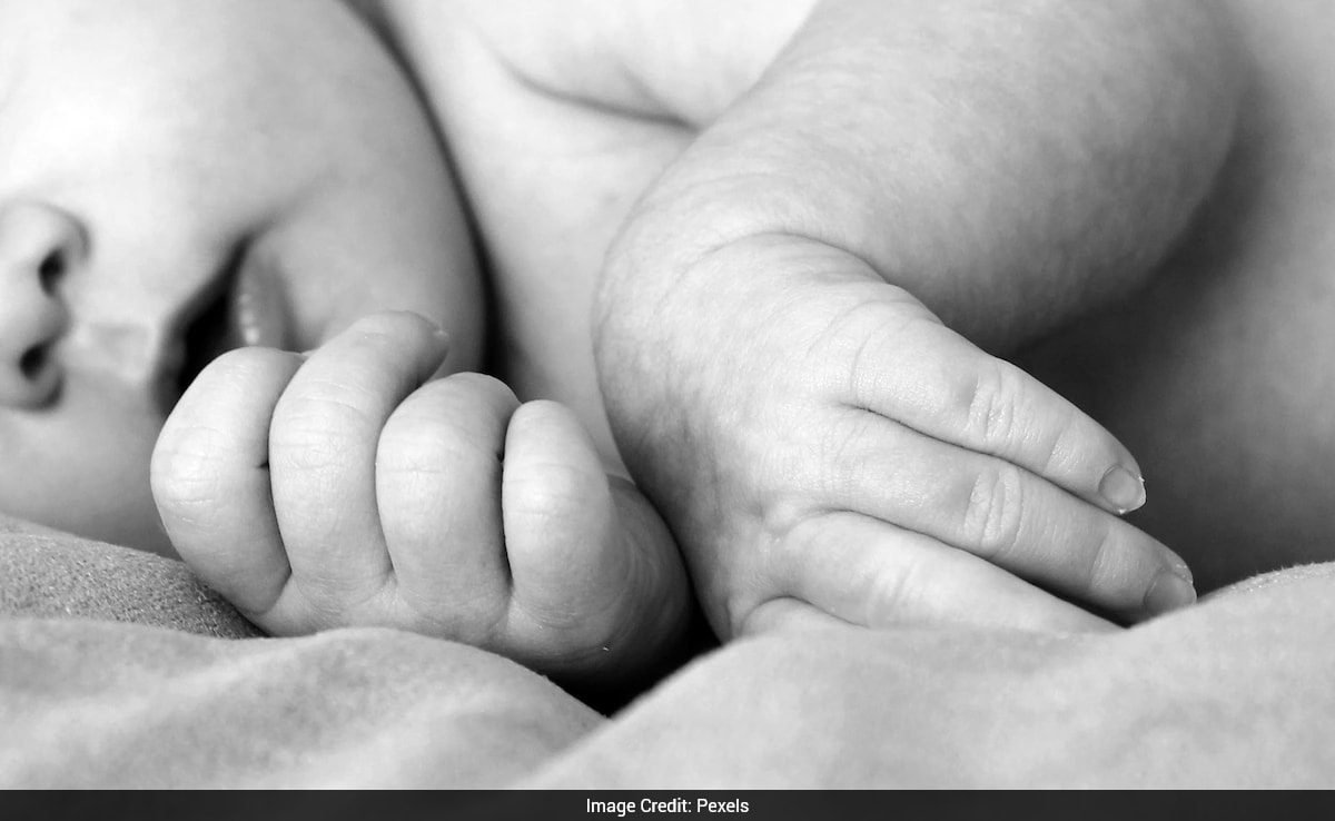 59-year-old 'lonely' Chinese woman becomes city's oldest mother to give ...