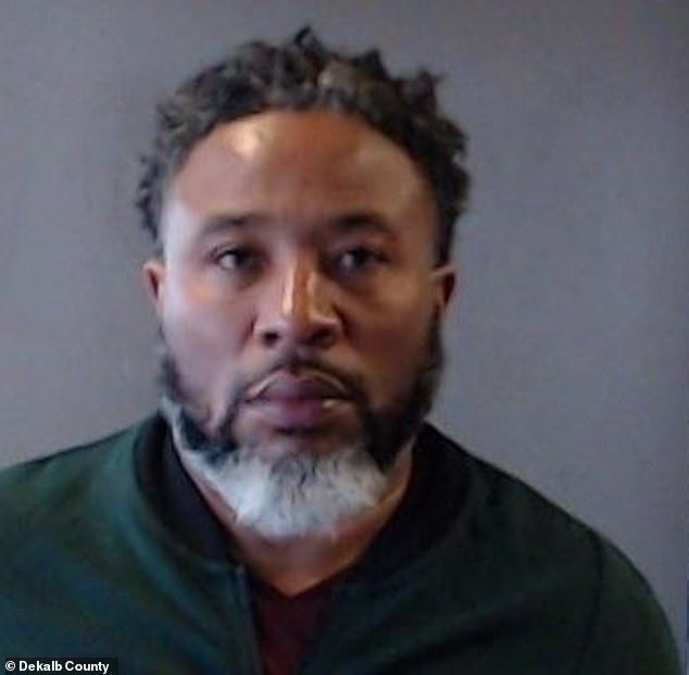 Georgia school superintendent charged $2600 fried chicken dinner to ...