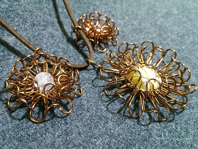 DIY wire wrapped copper flower pendant | Step-by-step jewelry tutorial