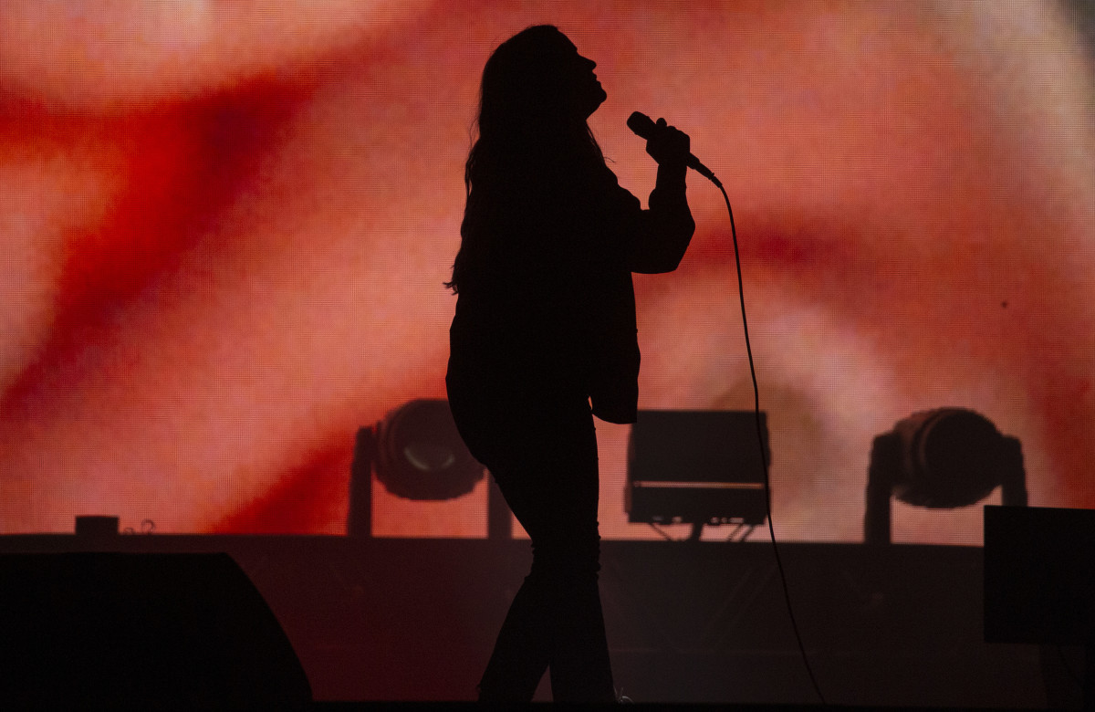 90s alt-rock icon Alanis Morissette reflects on 'Ironic' 30 years later