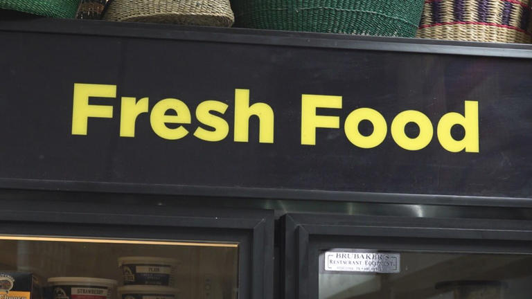 Ahead of storm, experts offer tips for preserving your food during ...