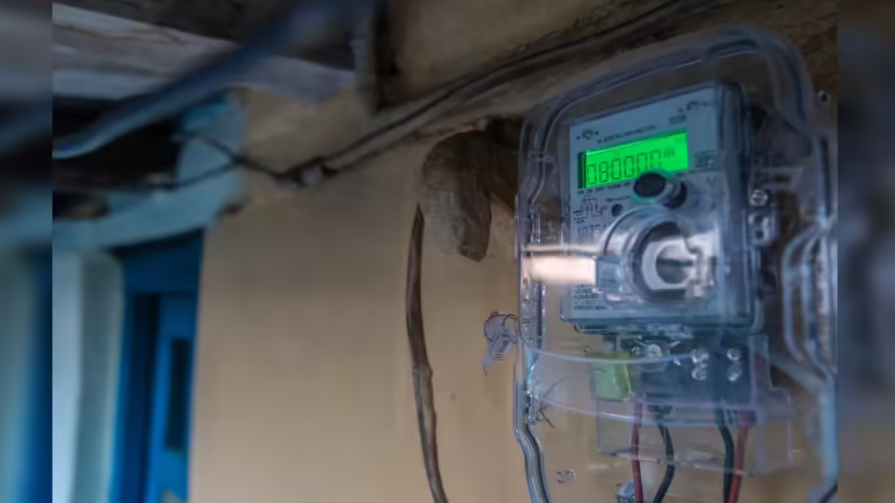 Over 8L consumers in Uttar Pradesh unable to check electricity bills ...