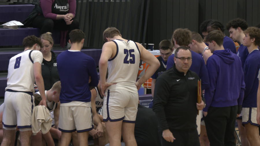 USF men win streak ends in physical NSIC clash with Golden Eagles