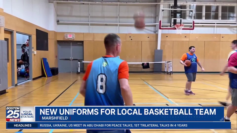 New uniforms for local basketball team