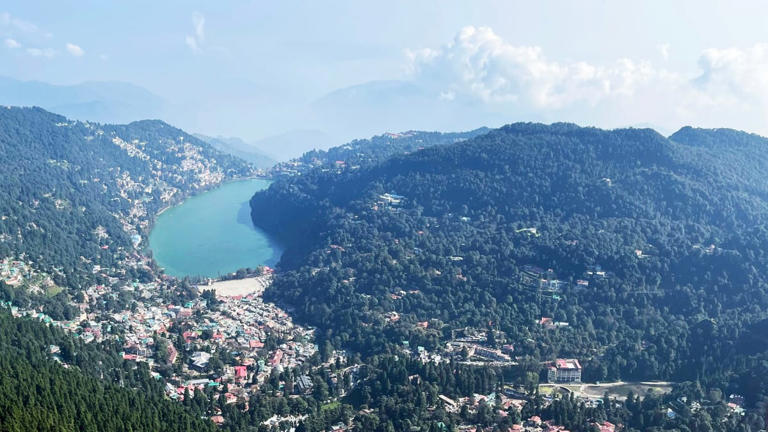 ABP Live Budget Traveller: Long weekend ahead? Budget-friendly places ...