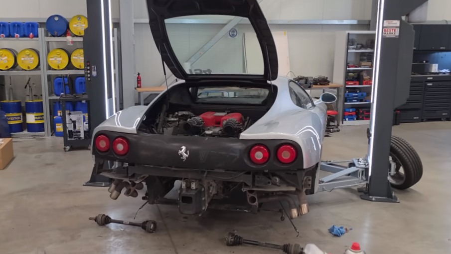 Workshop tour and Ferrari restoration behind the scenes