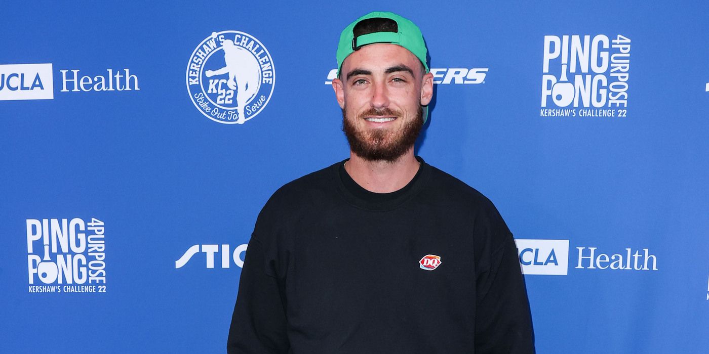 Cody Bellinger is back in pinstripes after $162 million deal with Yankees