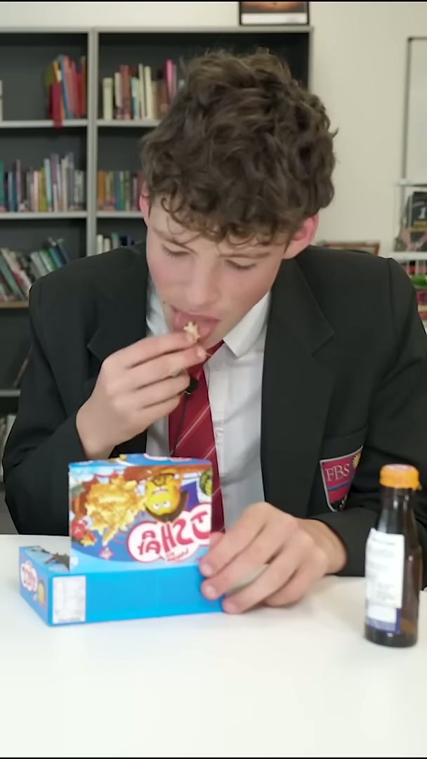 That side eye was wild 👀😂