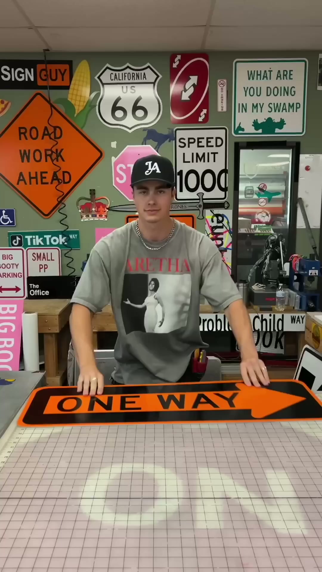 Sign class for beginners