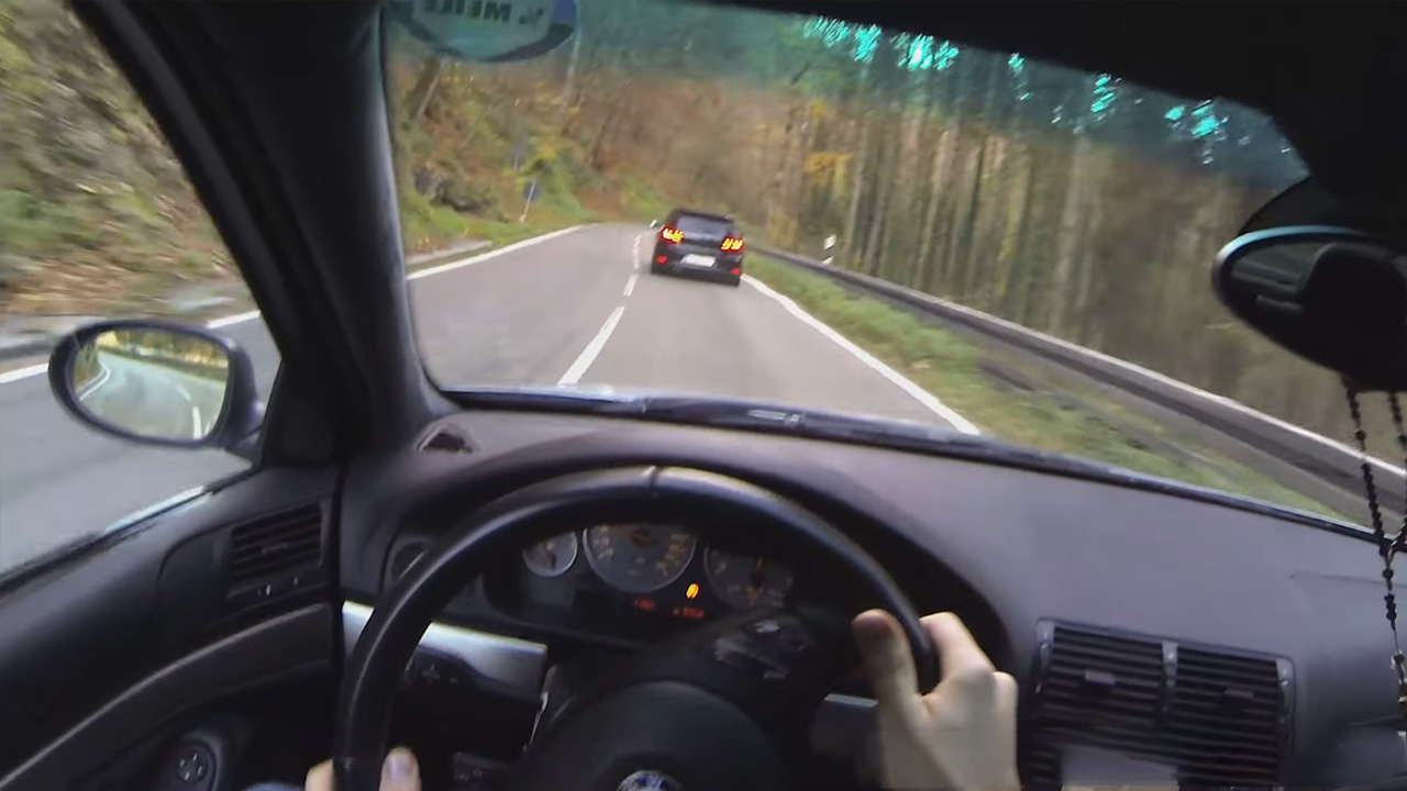 Onboard acceleration with high-performance sports cars