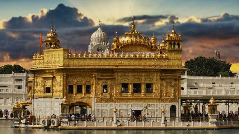 ABP Live Budget Traveller: Long weekend ahead? Budget-friendly places ...