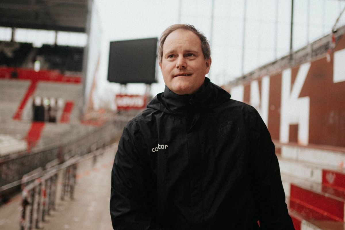 Presiden klub St. Pauli Oke Gottlich kritik Donald Trump, Jerman ...
