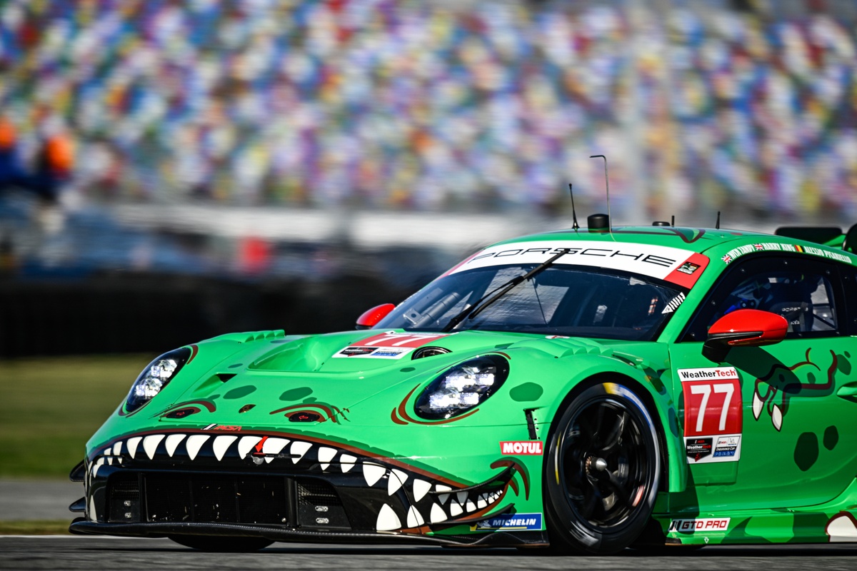 Rexy vs. Grello: The Porsche icons prepare to face off in Rolex 24