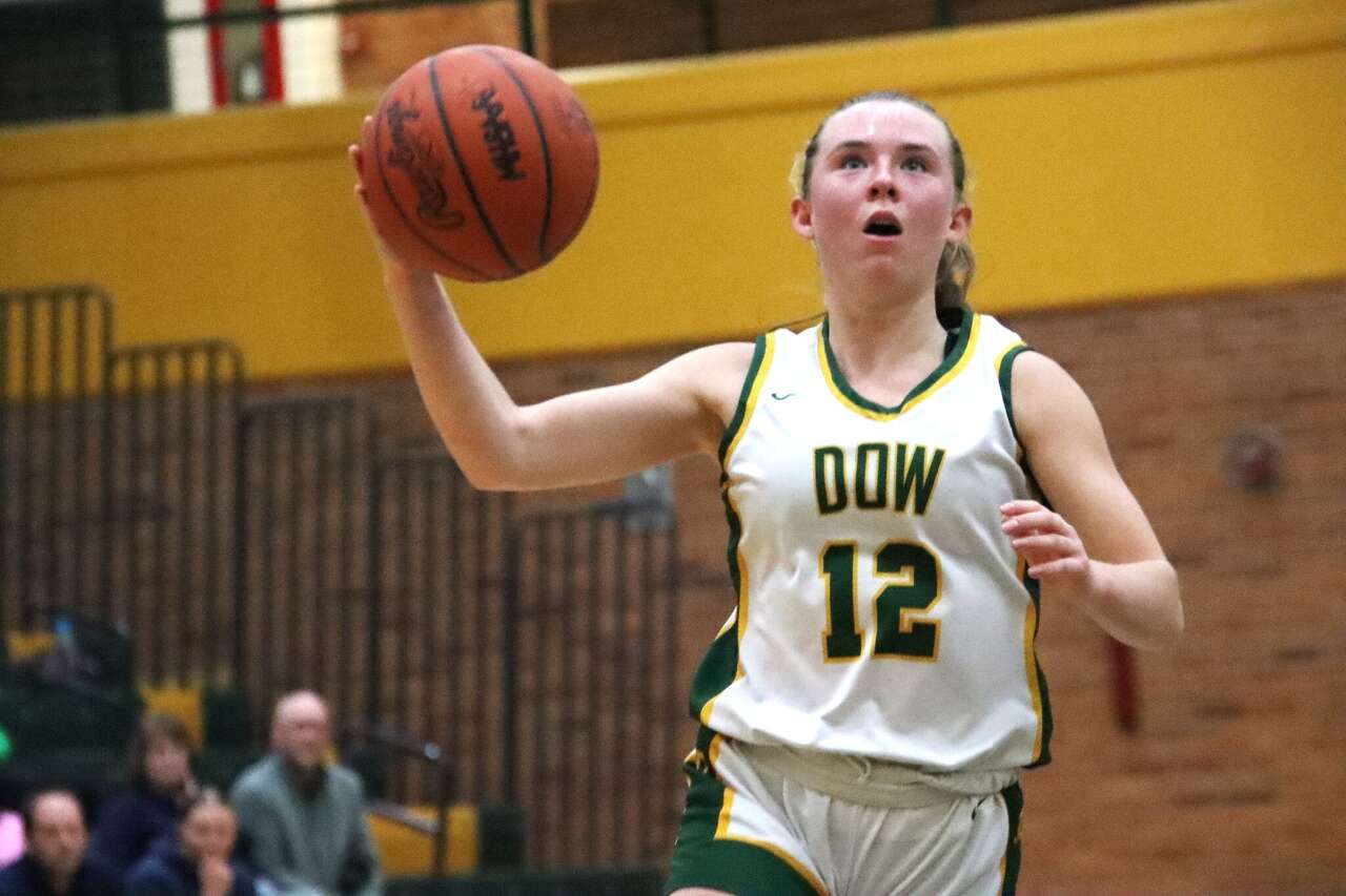 Dow girls battle but come up short vs. Heritage