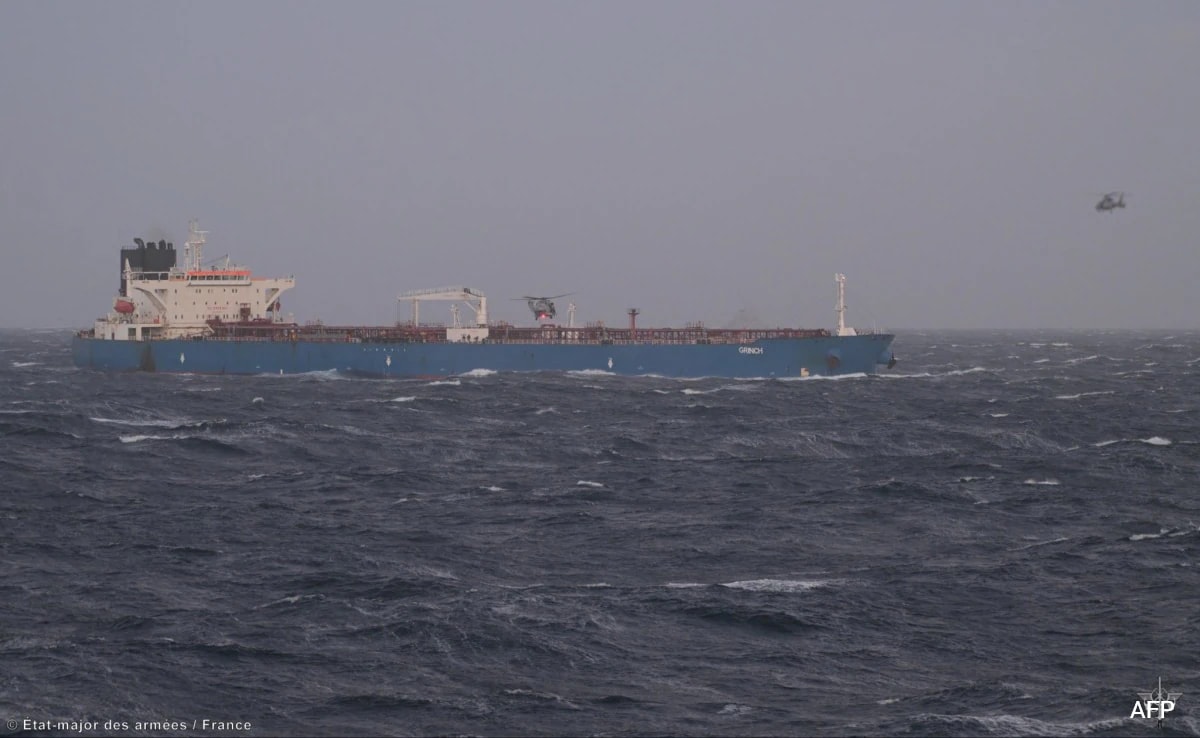 Suspected Russia 'shadow fleet' tanker bound for French port