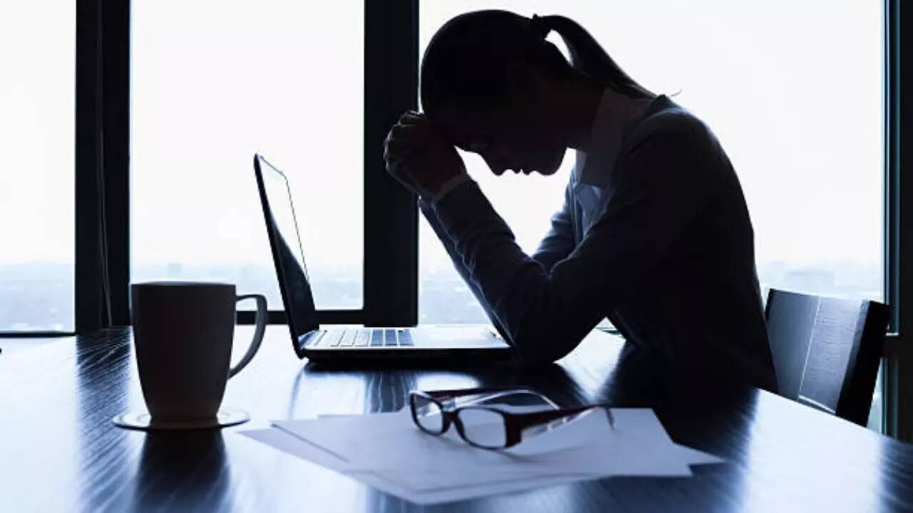 Work stress? Do these 5 things in your workspace