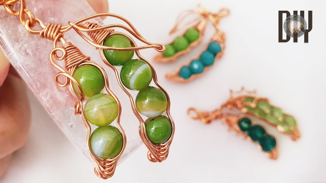 Peas in the pod | Pendant | Crystal beads | Weaving herringbone | How ...