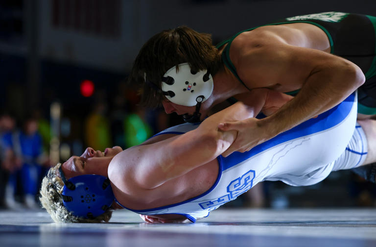 Wrestling photos: Warren Hills vs. North Hunterdon, Jan. 23, 2026
