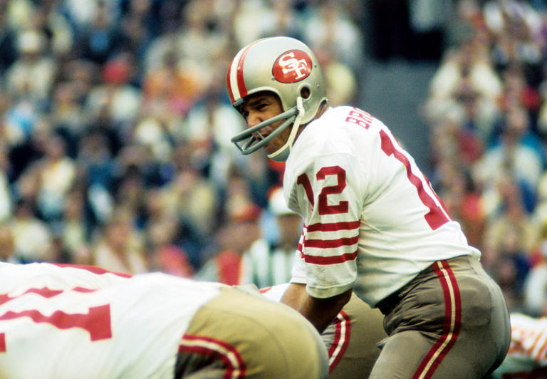 San Francisco 49ers legend John Brodie dies at 90